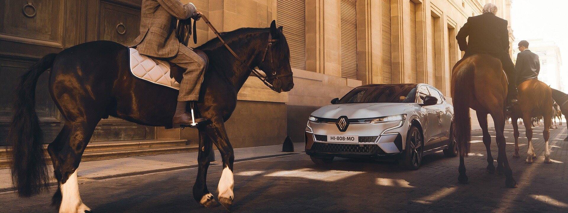 Renault Dealer Moonee Ponds, VIC | New & Used Car Sales | Essendon Renault